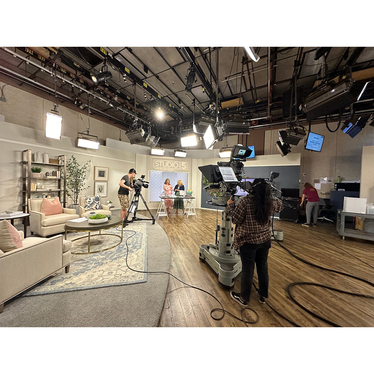 Studio 5 TV Segment - Document Your Travels in a Traveler's Notebook ...